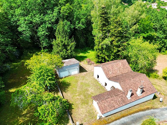Maison 2 pièces à vendre à Vergt