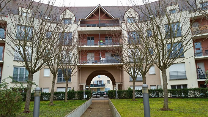 Appartement à vendre - Melun, Rive de Seine, Sud - 3 pièces - 2 chambres
