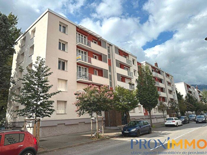 Appartement 3 pièces à Le Murier-La Galochère, Saint-Martin-dHères, à louer