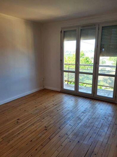 Sainte-Foy-l'Argentière : Appartement 4 pièces à louer