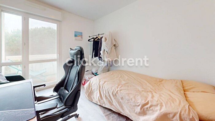 Appartement 4 pièces à Poste Mairie, Talence, à louer