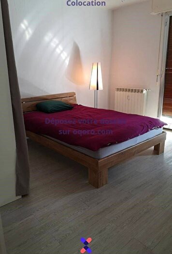 Appartement à louer - Centre, Annemasse - 4 pièces - 3 chambres