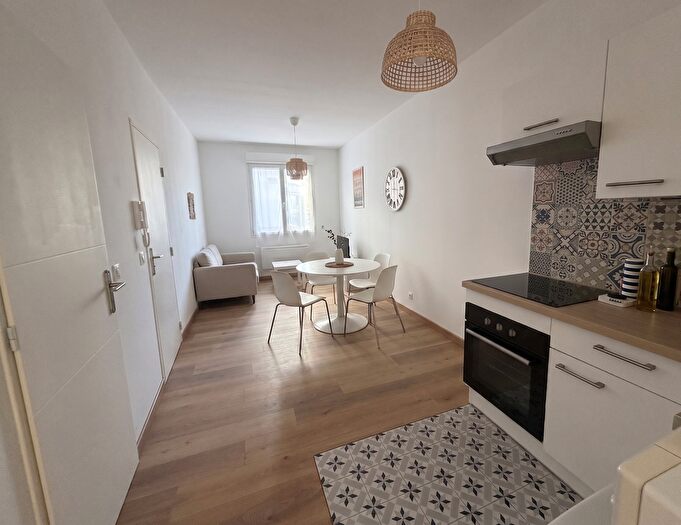 Sète, Centre-ville : Appartement 2 pièces à vendre