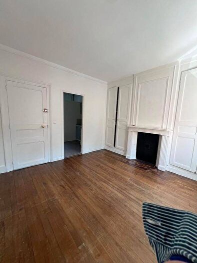 Sainte Anne-Faubourg, Amiens : Appartement 2 pièces à louer