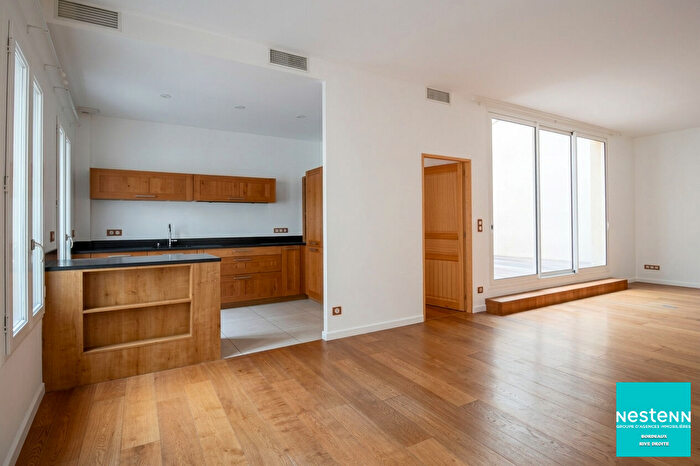 Appartement 3 pièces à Bordeaux, Saint-Christoly, à louer