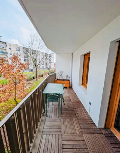 Appartement à vendre - Saint-Priest, Centre-ville - 4 pièces - 3 chambres