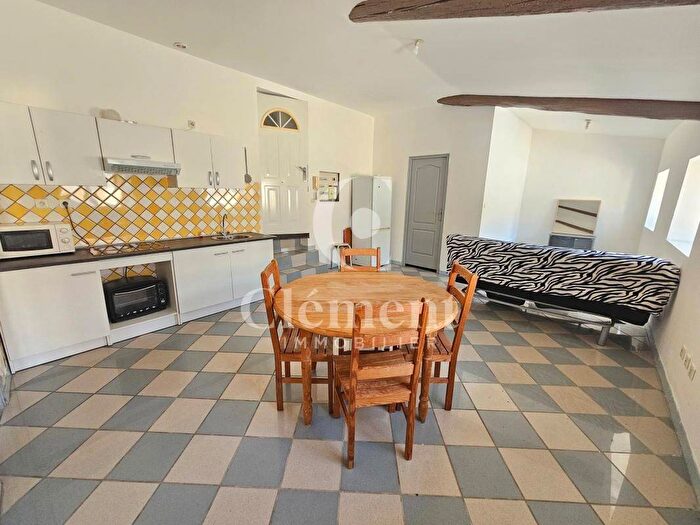 Appartement à louer - Centre, Saint-Paul-Trois-Châteaux - 2 pièces - 1 chambre