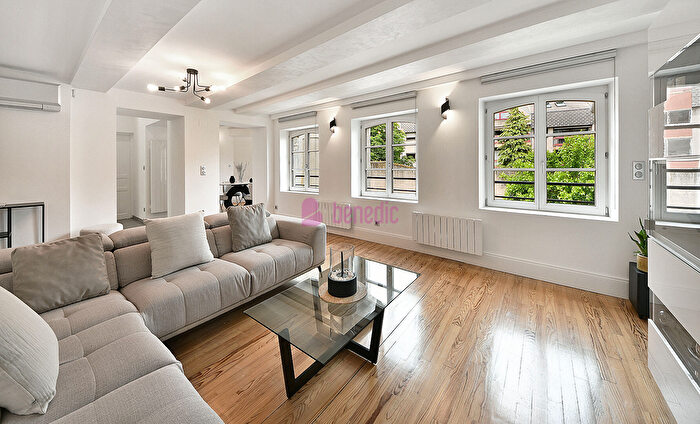 Appartement à vendre - Metz, Centre-ville - 6 pièces - 3 chambres