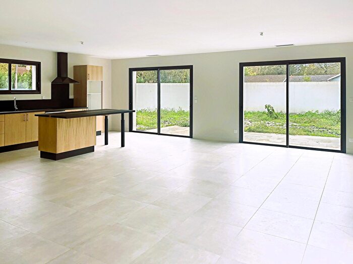 Maison à vendre - Martignas-sur-Jalle - 5 pièces - 4 chambres