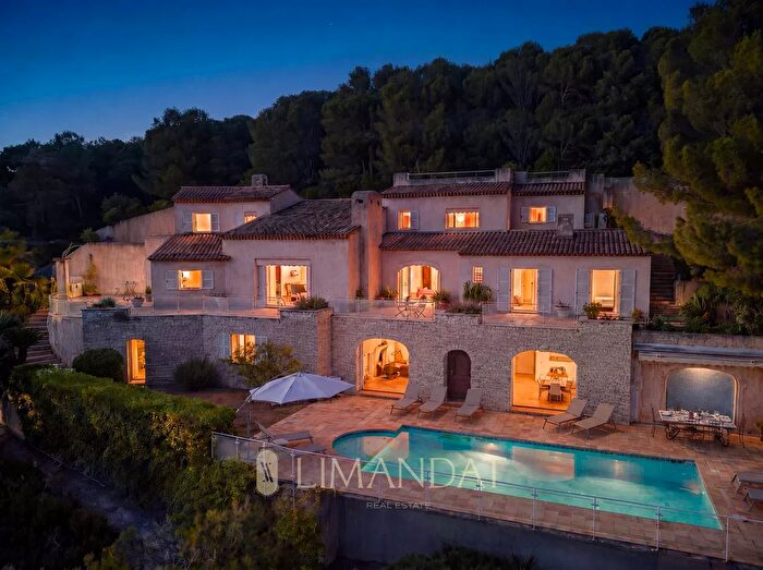 Roquebrune-Cap-Martin, Chemin du Vallonet, Val de Gorbio, Pinella : Maison 6 pièces à vendre