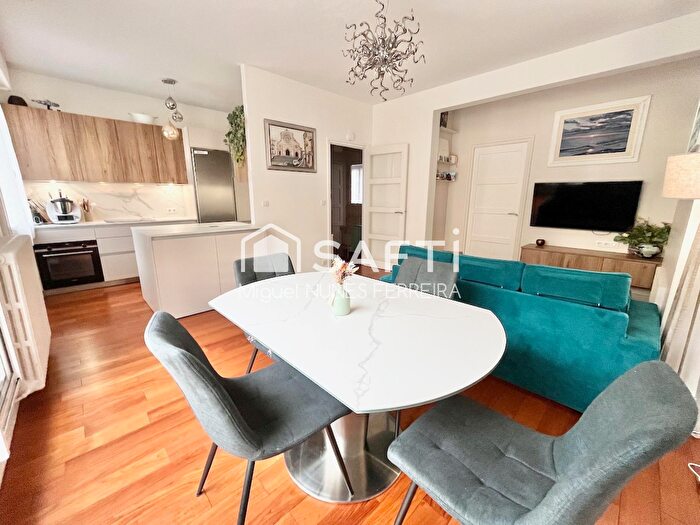 Appartement à vendre - Rouen, Vieux Marché, Cathédrale - 3 pièces - 2 chambres