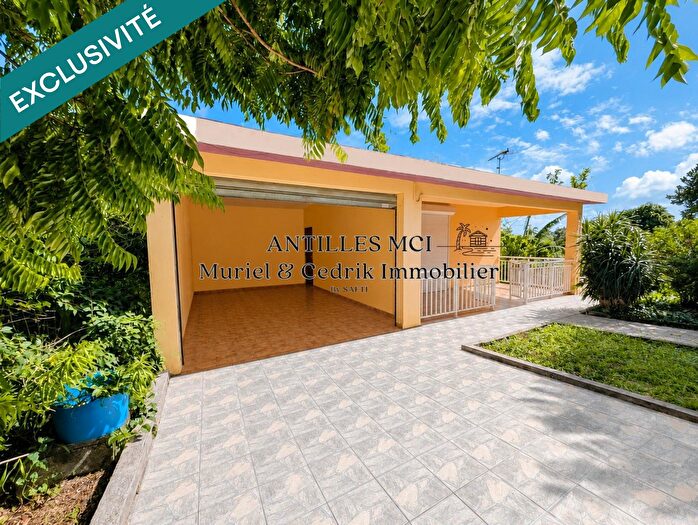 Maison 6 pièces à Le Lamentin, à vendre