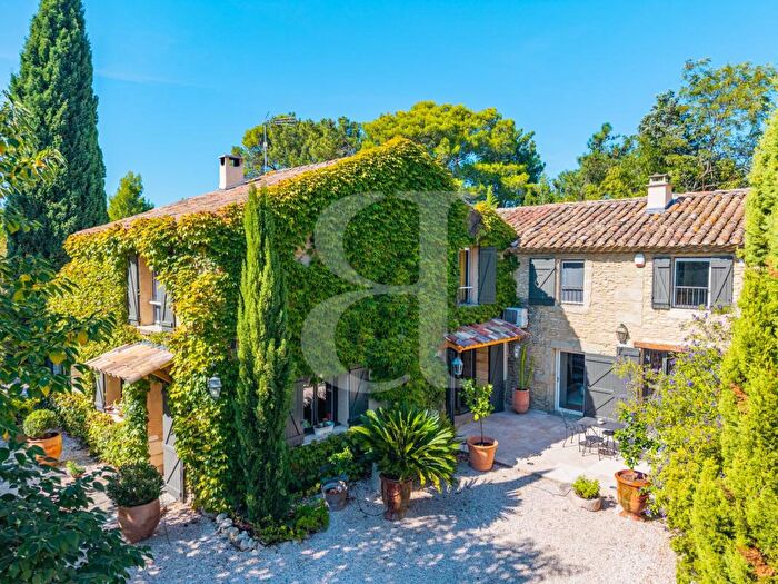 Maison à vendre - Aramon - 7 pièces - 5 chambres