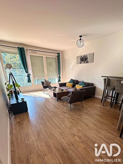 Évry, Les Aunettes : Appartement 6 pièces à vendre