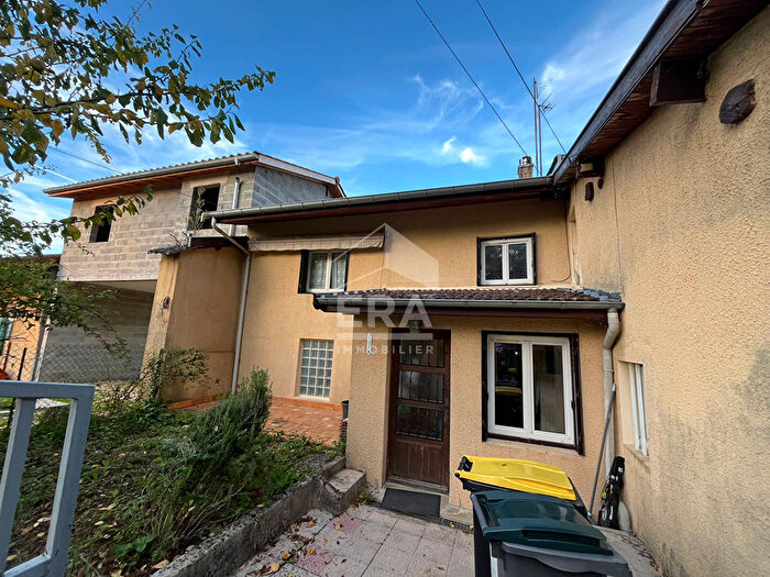 Maison à vendre - Villieu-Loyes-Mollon - 5 pièces - 3 chambres