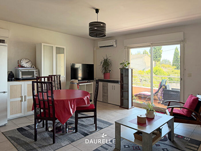 Châteaurenard, Centre-ville - Appartement 2 pièces à louer