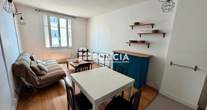 Cusset, Villeurbanne - Appartement 3 pièces à louer