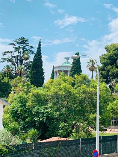 Appartement 1 pièce à Nice, Le Ray, à vendre