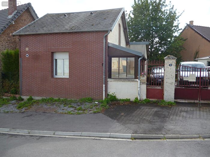 Maison 2 pièces à Bernot, à vendre