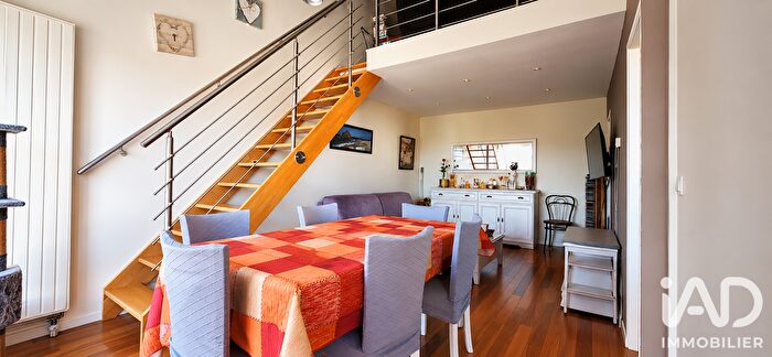 Appartement 2 pièces à Neuilly-sur-Marne, Bourg ancien, Pré Fleuri, Rives de Neuilly, à vendre