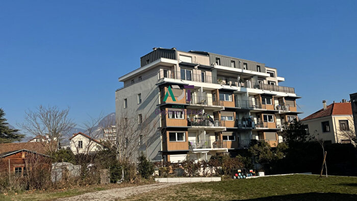 Appartement à vendre - Grenoble, Rondeau - 3 pièces - 2 chambres
