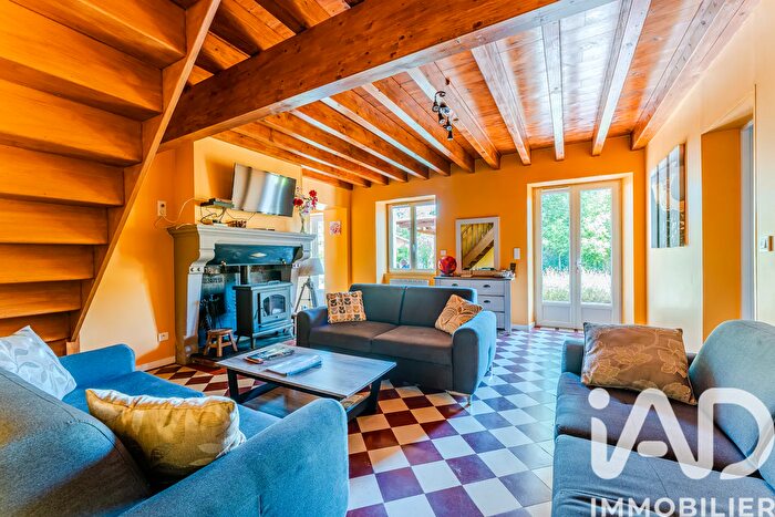 Maison à vendre - Salles - 7 pièces - 5 chambres