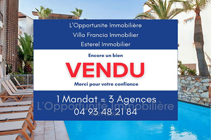 Antibes, Coeur de ville : Appartement 3 pièces à vendre