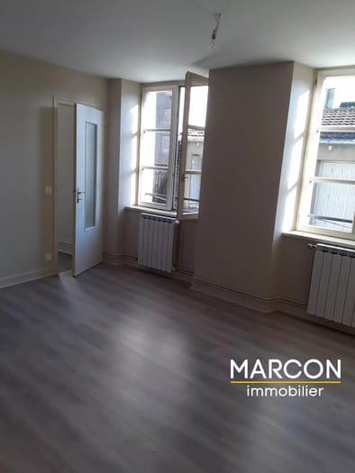 postalCode : Appartement 3 pièces à louer