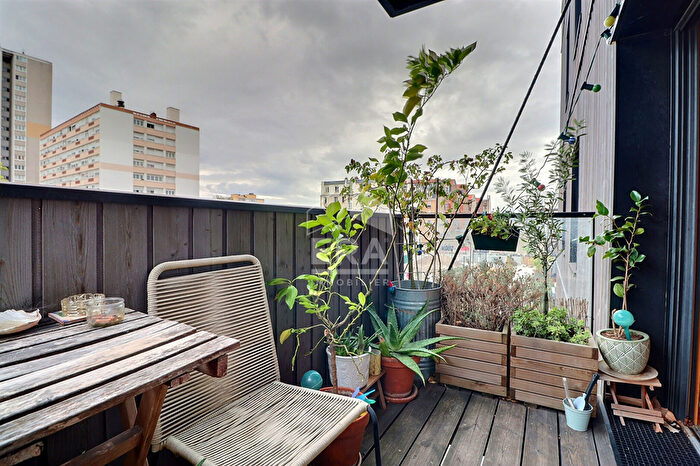 Appartement 3 pièces à vendre - Aubervilliers, Villette, Quatre-Chemins