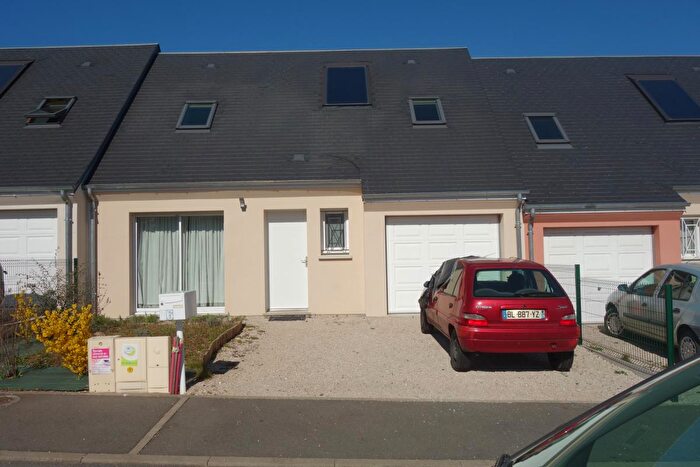 Meung-sur-Loire - Maison 4 pièces à louer