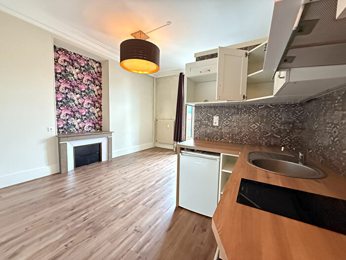 Aix-les-Bains, Centre-ville : Appartement 1 pièce à vendre