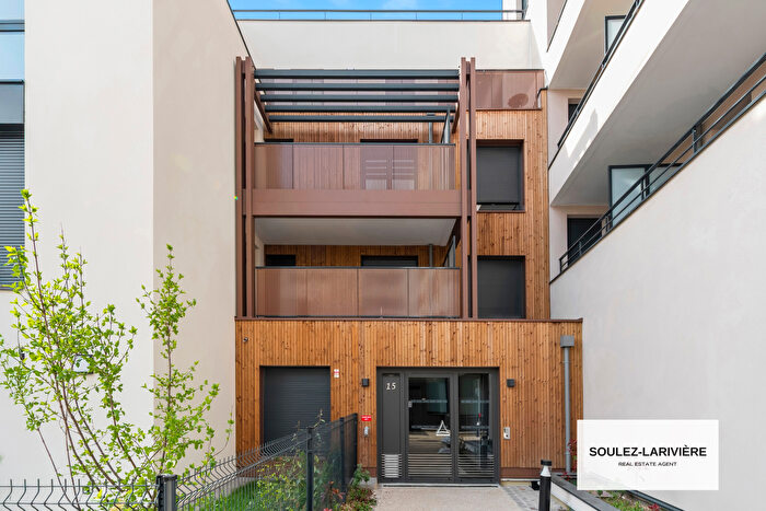 Appartement à vendre - Colombes, Agent Sarre - 4 pièces - 3 chambres