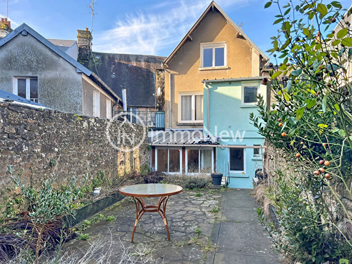 Maison 6 pièces à vendre - Villedieu-les-Poêles