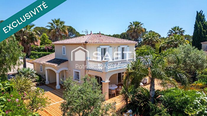 Maison 5 pièces à Saint-Raphaël, Veyssières, à vendre