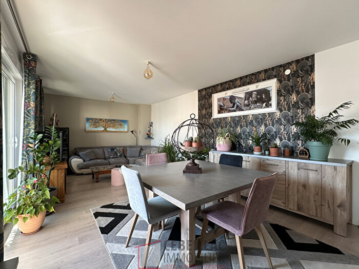 Appartement à vendre - Clermont-Ferrand, Herbet, Brezet, Saint-Jean - 3 pièces - 2 chambres