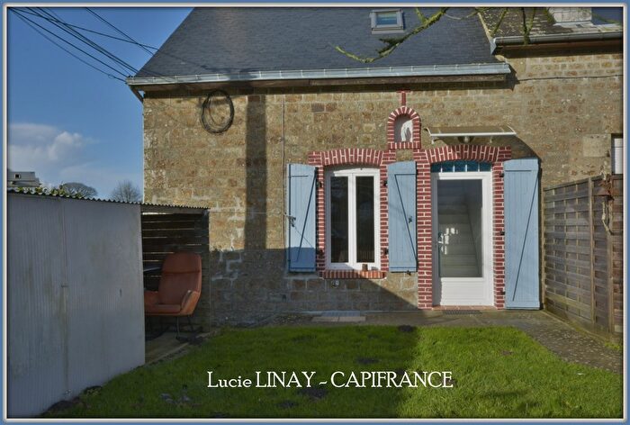 Maison à vendre - Saint-Denis-de-Gastines - 3 pièces - 2 chambres