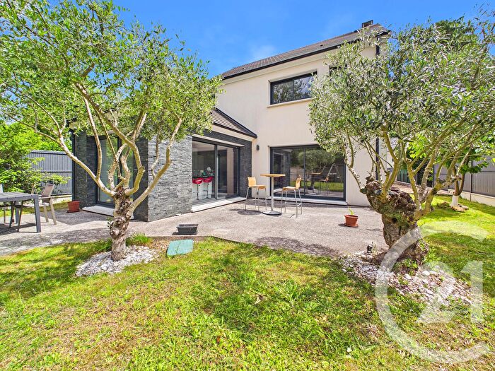 Maison 6 pièces à vendre à Sainte-Geneviève-des-Bois, Paul Vaillant Couturier