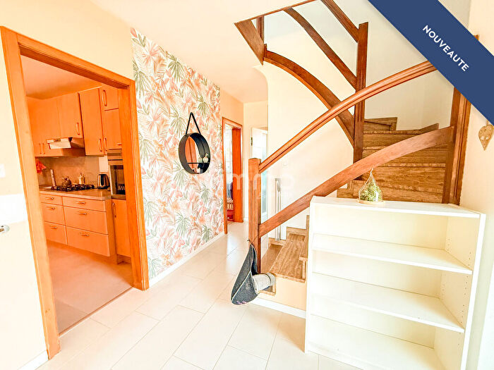 Maison à vendre - Hecken - 8 pièces - 6 chambres