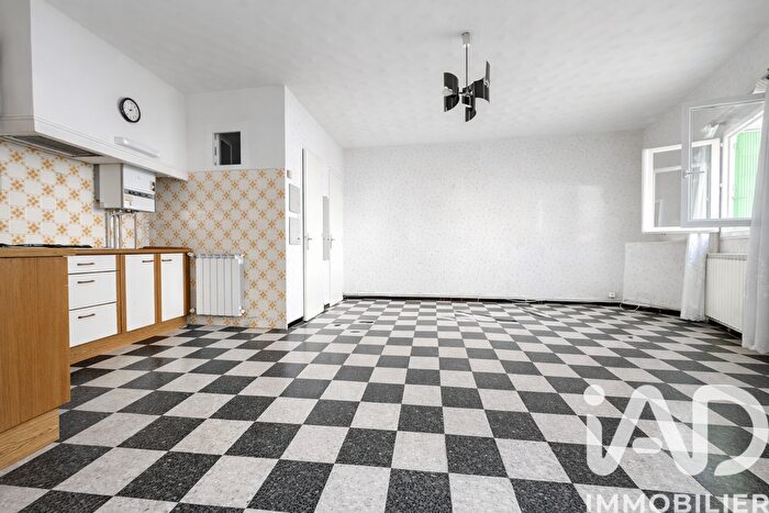 Maison à vendre - Marseille e , Saint-Julien - 5 pièces - 2 chambres