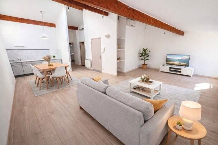 Appartement à louer - Rive Gauche, Aixe-sur-Vienne - 3 pièces - 2 chambres