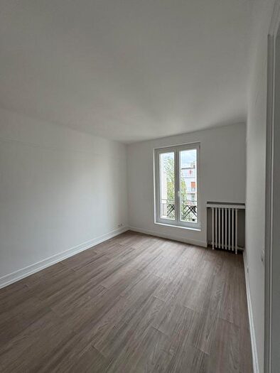 Paris 19ème, Porte des Lilas : Appartement 1 pièce à louer
