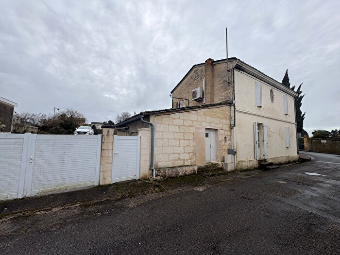 Maison 4 pièces à vendre - Fargues-Saint-Hilaire