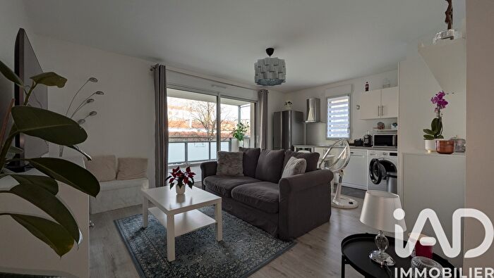 Appartement à vendre - Chamalières, Royat - 3 pièces - 2 chambres