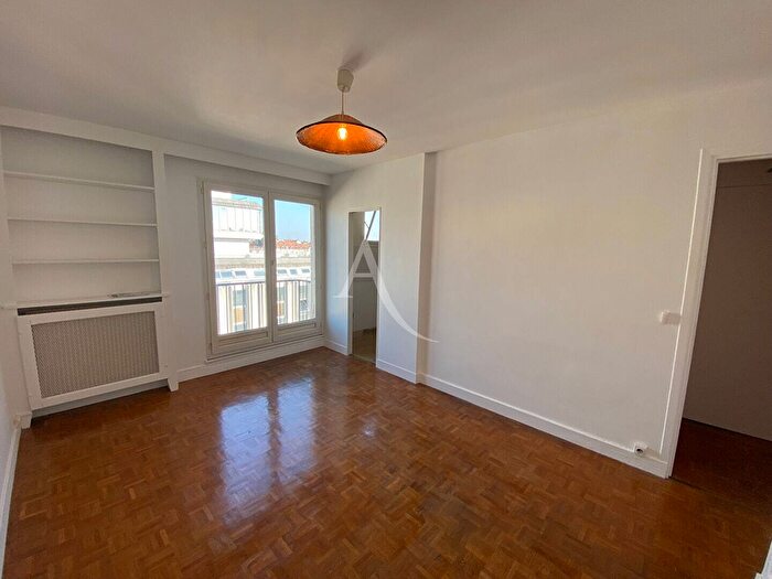 Centre, Clamart - Appartement 1 pièce à louer