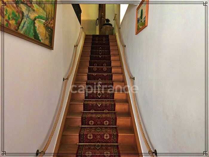 Maison à vendre - La Capelle - 10 pièces - 3 chambres