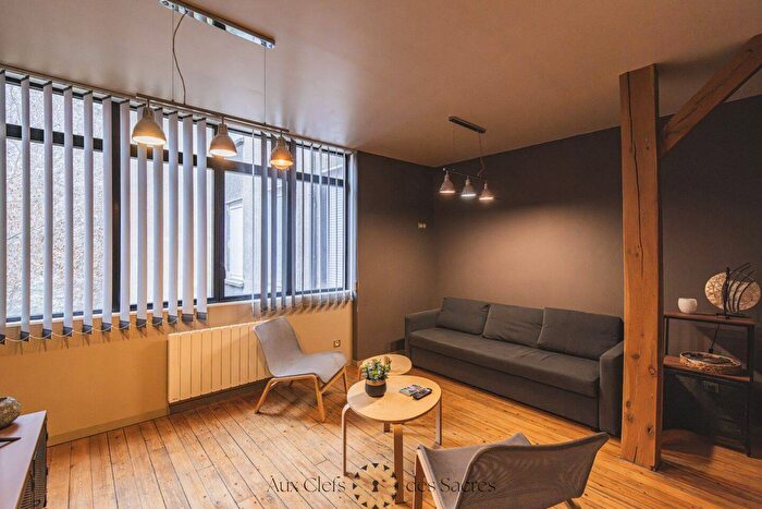 Appartement à louer - Centre Ville, Reims - 2 pièces - 1 chambre