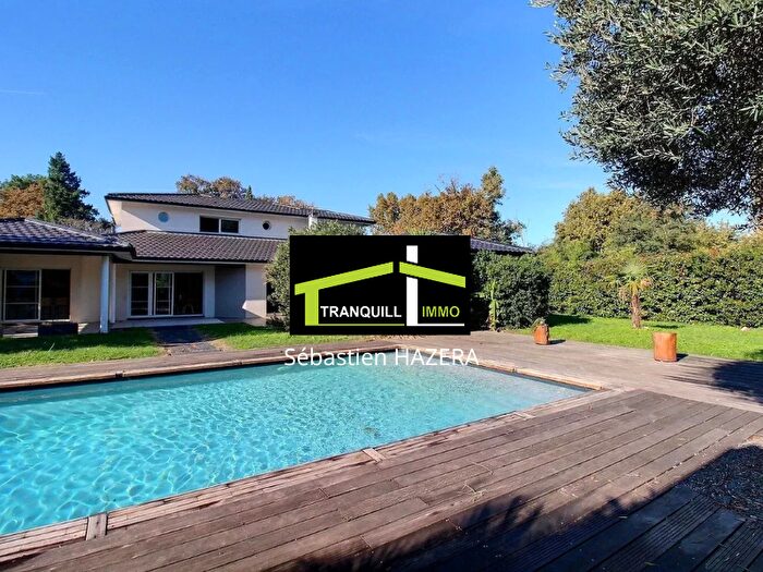 Maison à louer - Eysines, Le Vigean - 8 pièces - 5 chambres