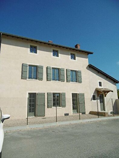 Maison à louer - Peripherie, Tournus - 4 pièces - 2 chambres