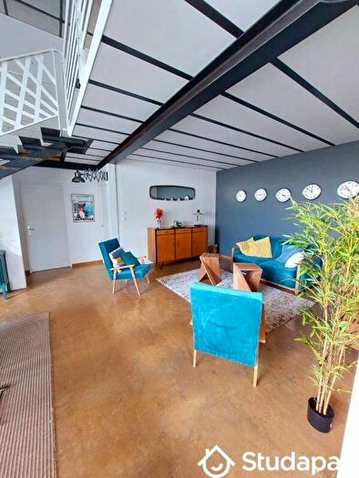 Appartement à louer - Croupillac-Clavières, Alès - 1 pièce - 4 chambres