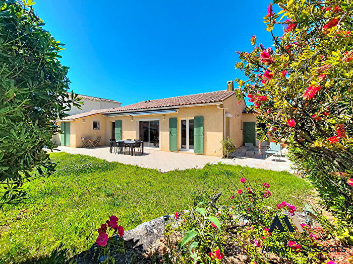 Maison 4 pièces à vendre à Saint-Cyr-sur-Mer, Centre-ville, La Deidière